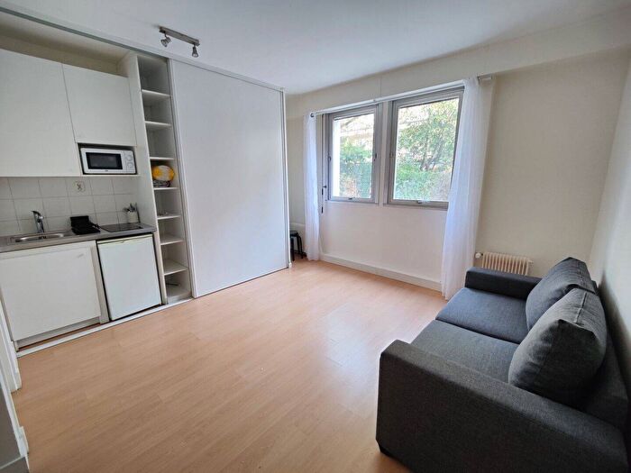 Appartement à louer - Parc dOrléans, Neuilly-sur-Seine - 1 pièce