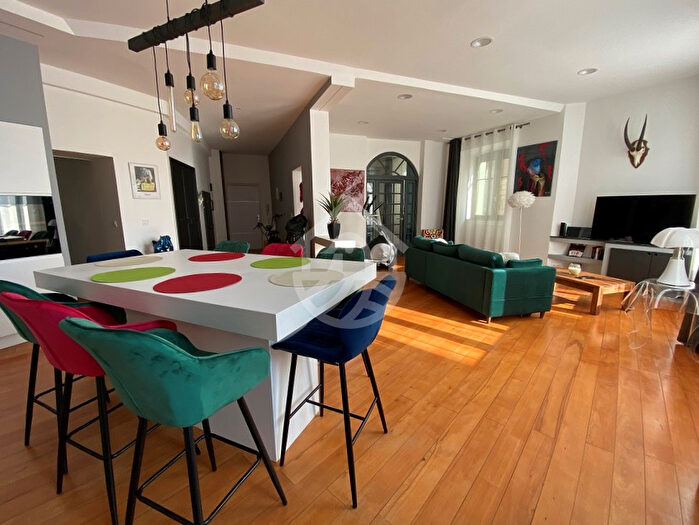 Appartement à vendre - Valence, Centre-ville - 3 pièces - 2 chambres