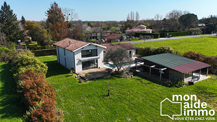 Maison à vendre - Lignan-de-Bordeaux - 6 pièces - 4 chambres