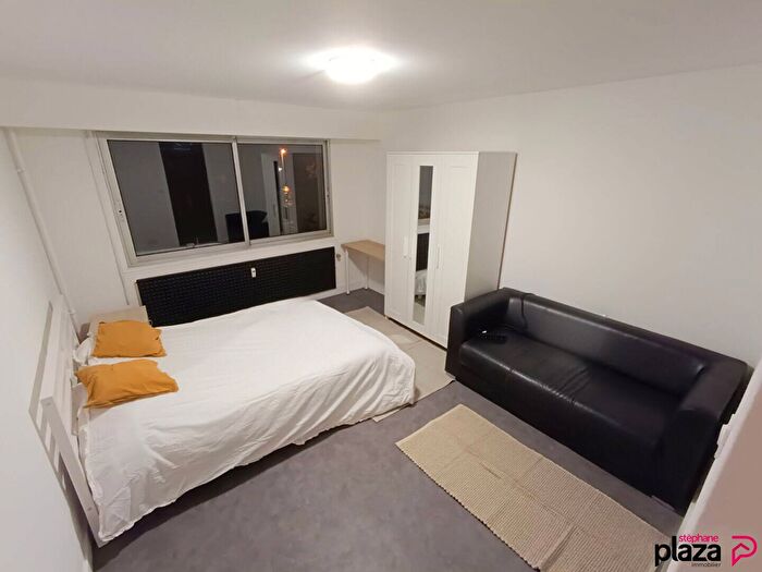 Appartement à louer - Centre, Annemasse - 1 pièce