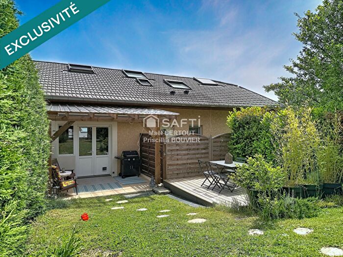 Appartement 3 pièces à Saint-Pierre-dAlbigny, à vendre