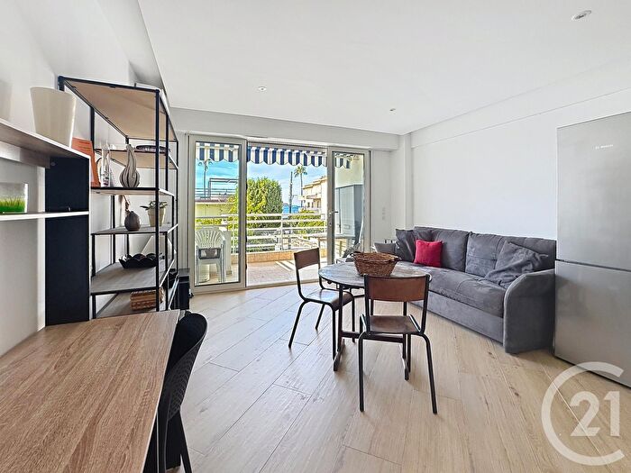 Antibes, Juan-les-Pins, Le Cap : Appartement 2 pièces à vendre