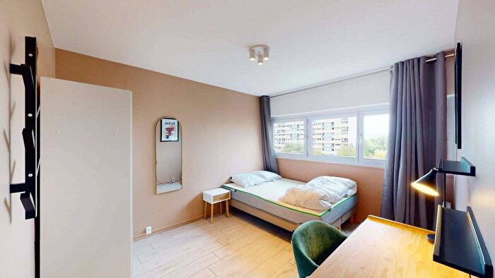 Jean-Jaures-Ravezie, Le Bouscat : Appartement 1 pièce à louer