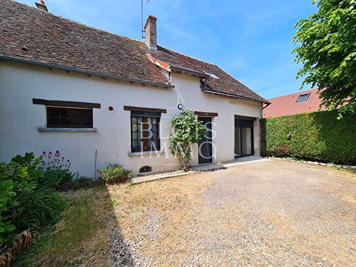 Maison 3 pièces à louer à Saint-Claude-de-Diray