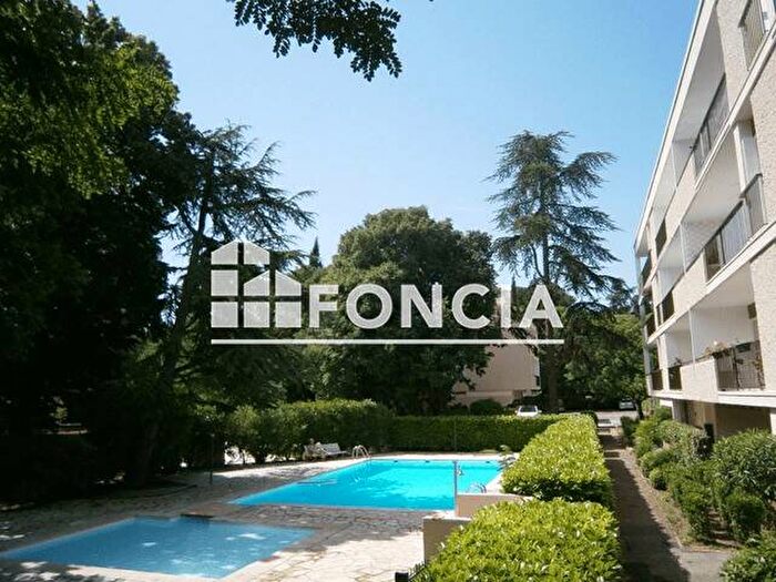 Appartement à louer - Alouette, Nîmes - 4 pièces - 3 chambres