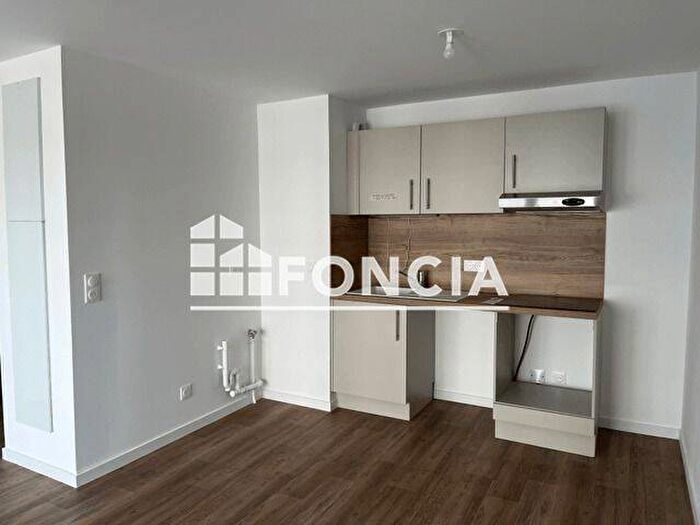 Appartement 2 pièces à Gare-Senelle-Pont de Paris, Laval, à louer