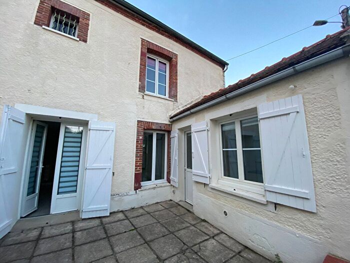 Maison 4 pièces à louer - Samoreau