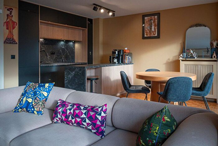 Appartement à louer - Coteaux, Saint-Cloud - 3 pièces - 2 chambres