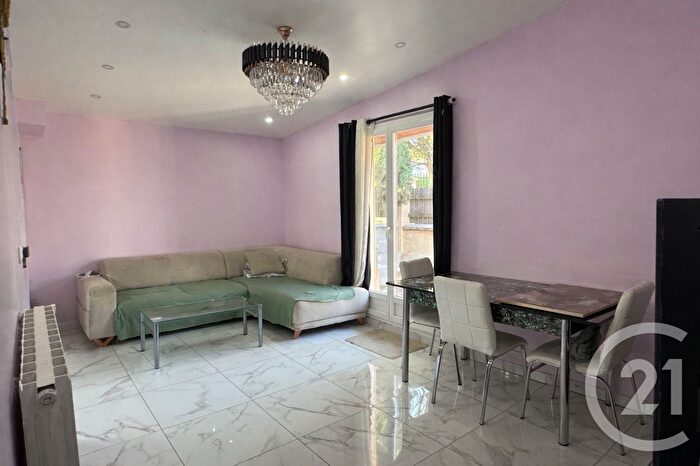 Maison à vendre - Goussainville, Buttes Chaumont, Buttes aux Oies, Grand Pré, Demoiselles - 4 pièces - 3 chambres