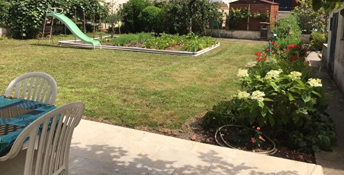 Maison à vendre - Bergerac, Centre-ville - 7 pièces - 5 chambres