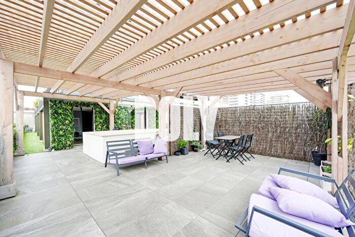 Appartement à vendre - Paris e , Porte de la Villette - 3 pièces - 2 chambres