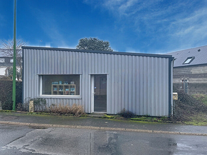 Maison à vendre - Noyal-Muzillac - 2 pièces - 1 chambre