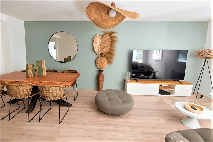 Appartement à vendre - Mèze - 4 pièces - 3 chambres