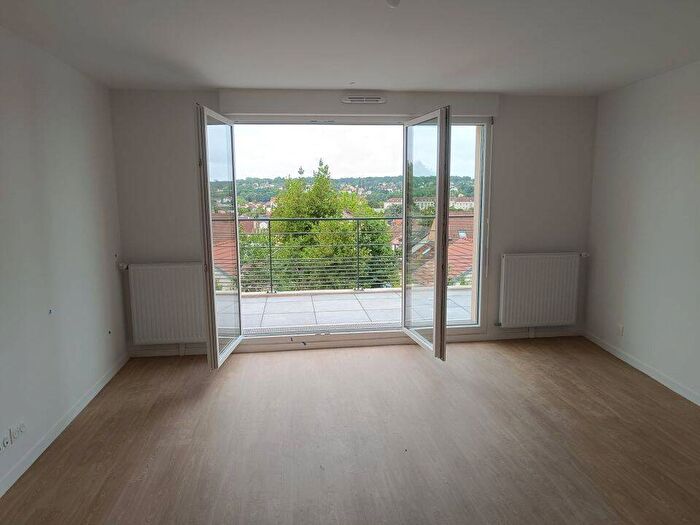 Appartement 3 pièces à Nord Est, Champagne-sur-Seine, à louer