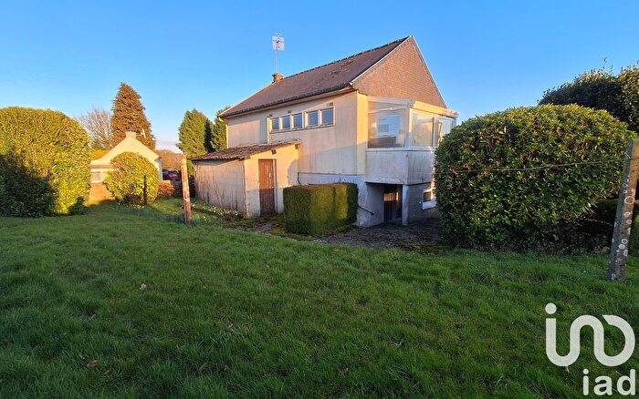 Maison à vendre - Bourbriac - 4 pièces - 2 chambres