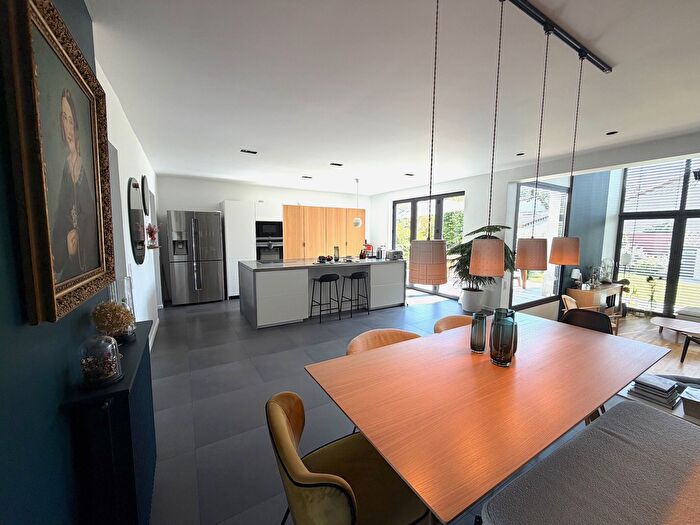 Maison 7 pièces à Rueil-Malmaison, Mont Valerien, à vendre