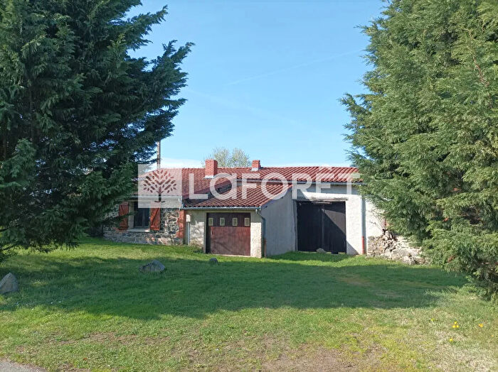 Maison à vendre - Bellegarde-en-Forez - 5 pièces - 3 chambres