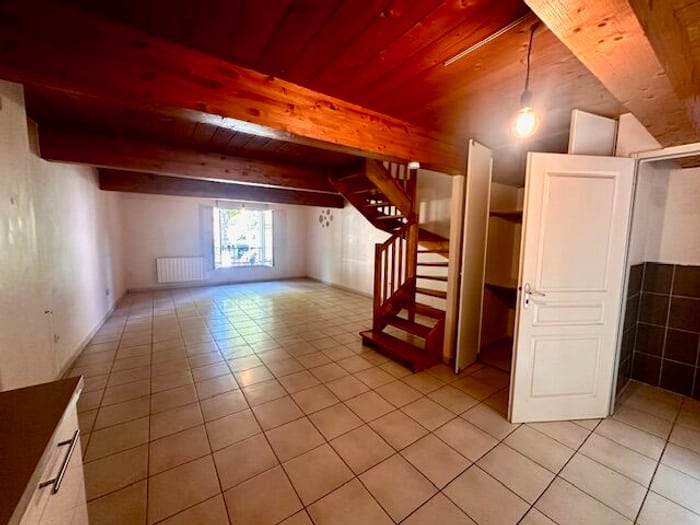 Vienne, Saint-Martin : Appartement 3 pièces à louer