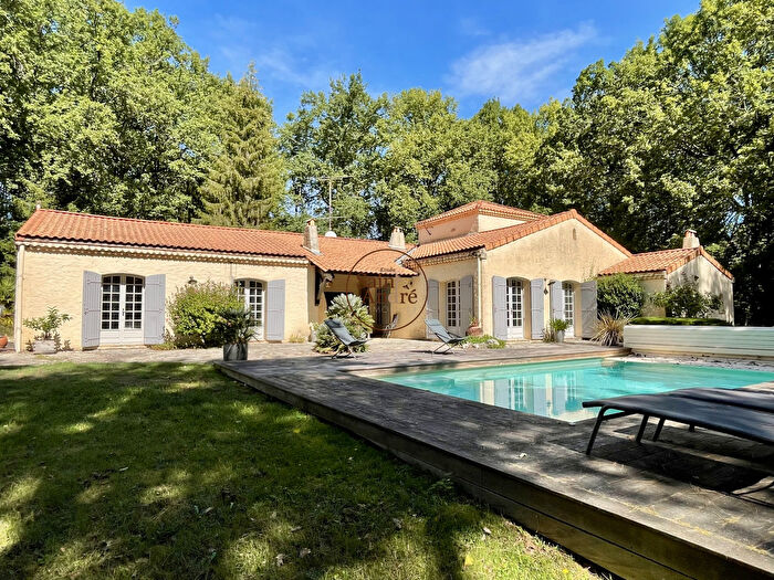 Garat - Maison 7 pièces à vendre