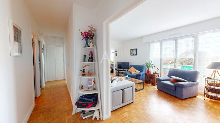 Chilly-Mazarin, Centre-ville - Appartement 3 pièces à vendre