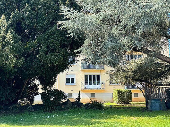 Appartement à vendre - Limoges, Aurence, Corgnac, Cité universitaire, Beaublanc - 2 pièces - 1 chambre