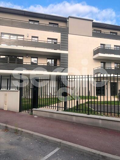Appartement à louer - Corbeil-Essonnes, Montconseil - 4 pièces - 3 chambres