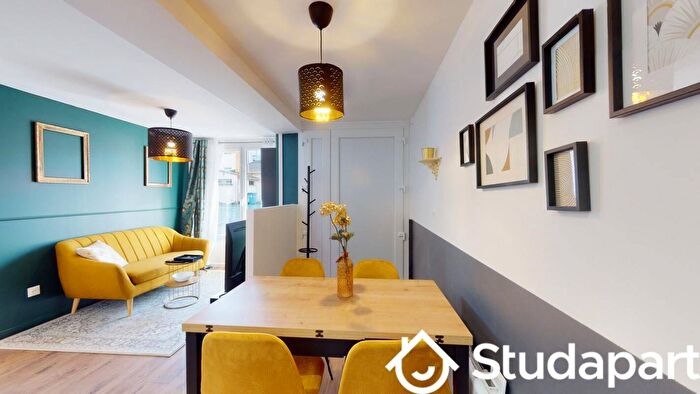 Barrière-de-Paris, Toulouse : Appartement 1 pièce à louer