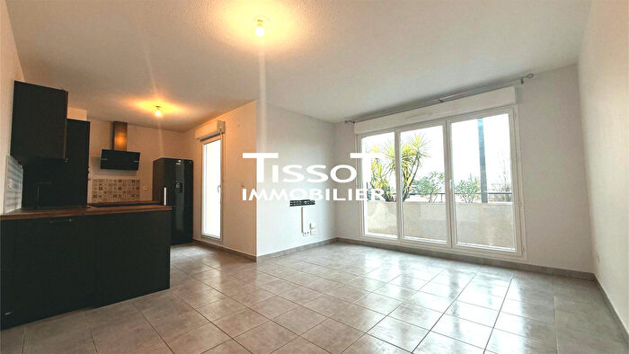 Appartement à louer - Nîmes, collines - 3 pièces - 2 chambres