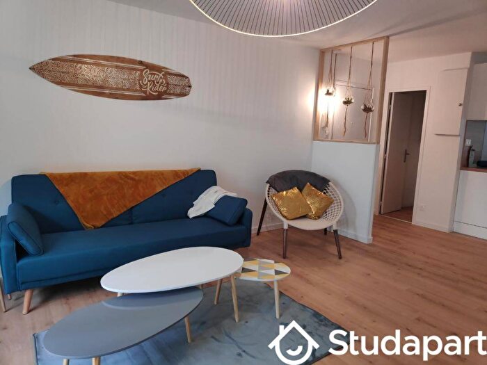 Appartement à louer - Francisco-Vern-Poterie, Rennes - 1 pièce - 1 chambre