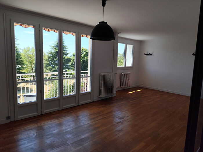 Appartement 3 pièces à louer à Châteauroux, Centre-ville, Les Marins