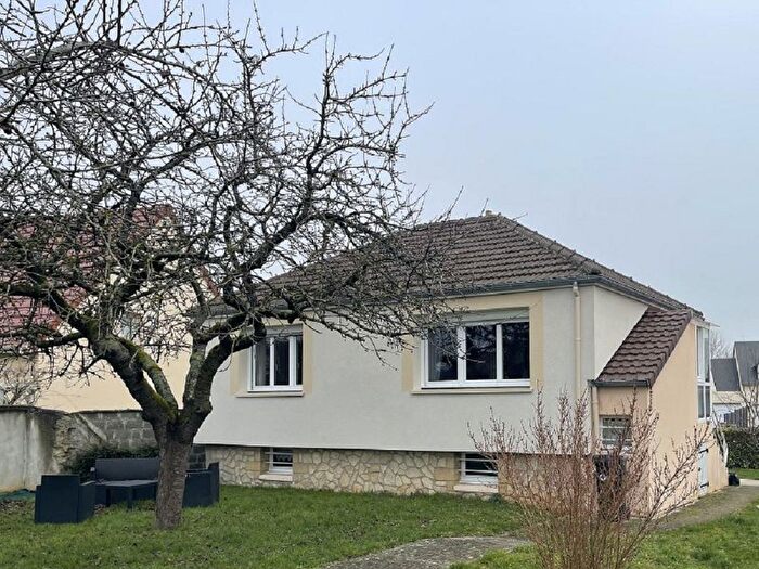 Maison à vendre - Frénouville - 4 pièces - 2 chambres