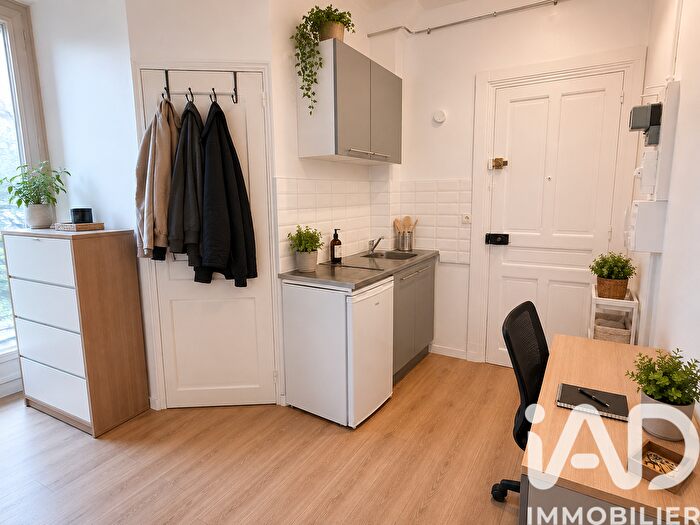 Appartement 1 pièce à Courbevoie, Bécon, à vendre