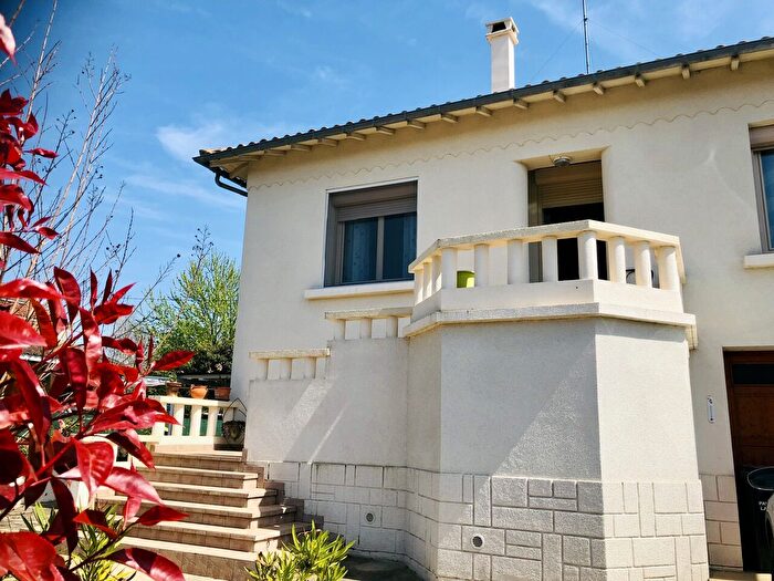 Maison à vendre - Miramont-de-Guyenne - 6 pièces - 3 chambres