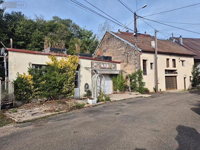 Ougney : Maison 5 pièces à vendre