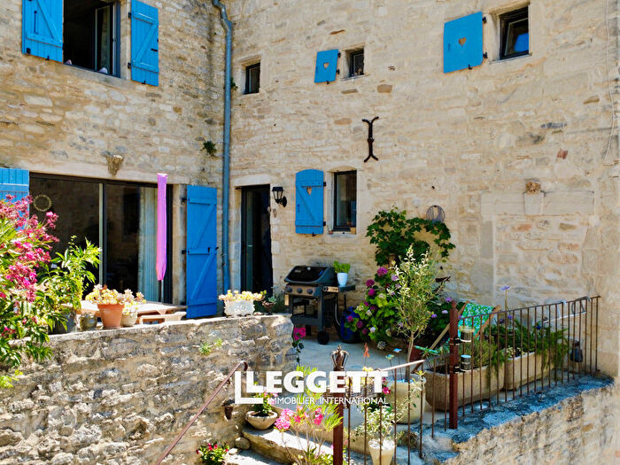 Barjac - Maison 7 pièces à vendre