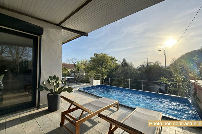 Appartement à vendre - Valence, Valensolles - 8 pièces - 3 chambres