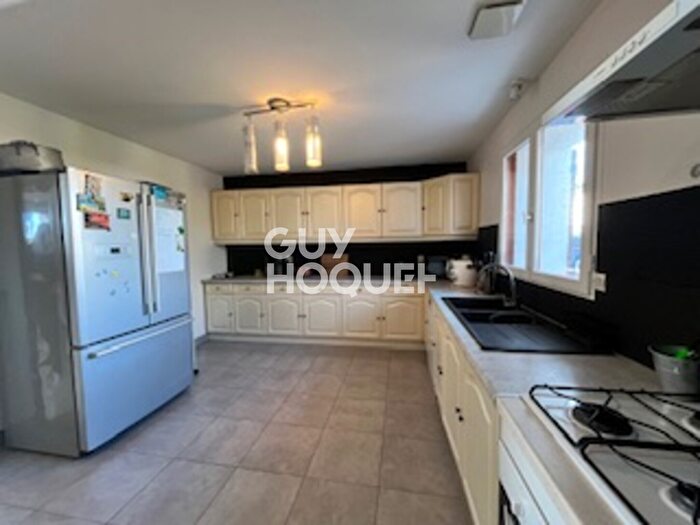 Maison à vendre - Valeyrac - 4 pièces - 3 chambres