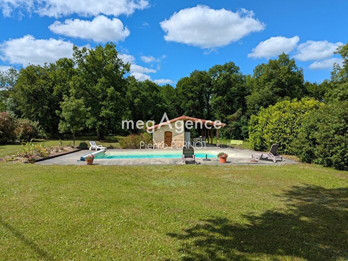 Maison 5 pièces à Villeneuve-sur-Vère, à vendre
