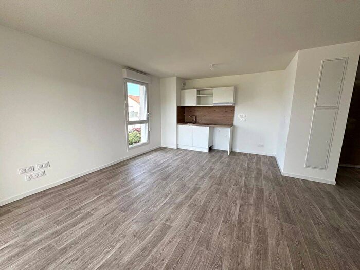 Centre-Saint Germain-Vareilles, Ambérieu-en-Bugey : Appartement 3 pièces à louer