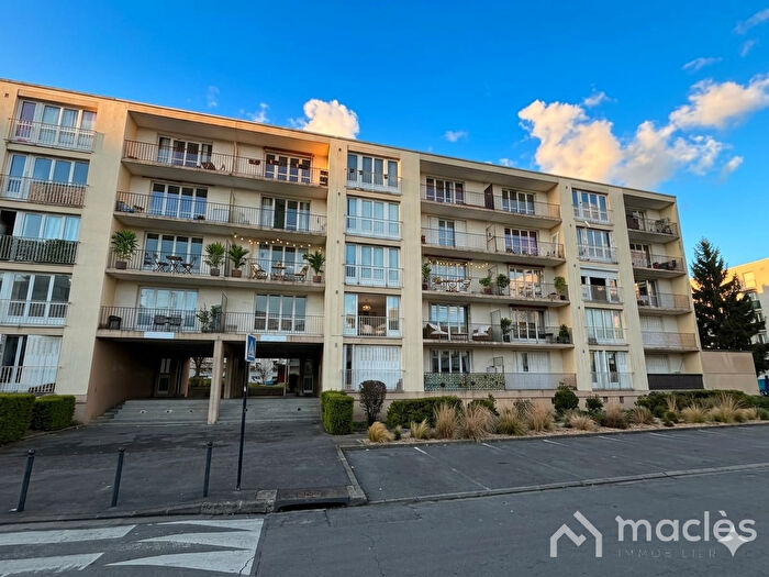 Appartement à vendre - Garges-lès-Gonesse, Barbusse - 2 pièces - 1 chambre