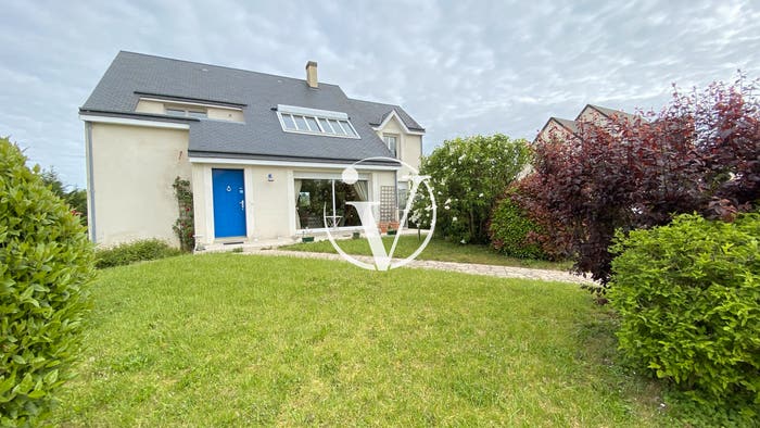 Maison 5 pièces à postalCode, à vendre