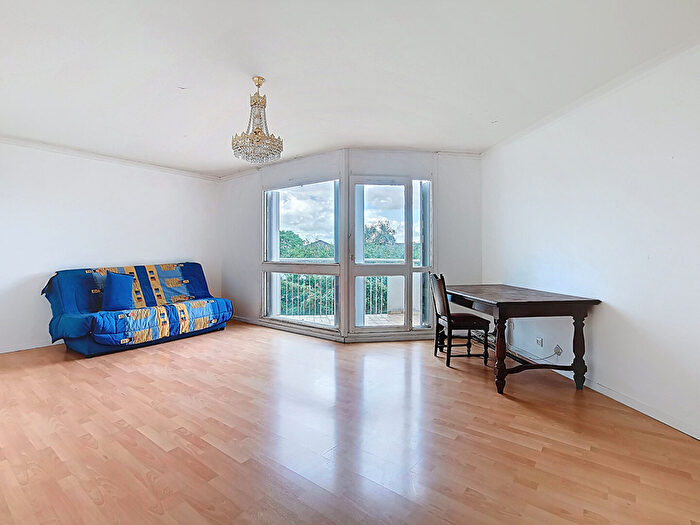 Appartement à vendre - Pierrefitte-sur-Seine, Potier, Gare - 3 pièces - 2 chambres