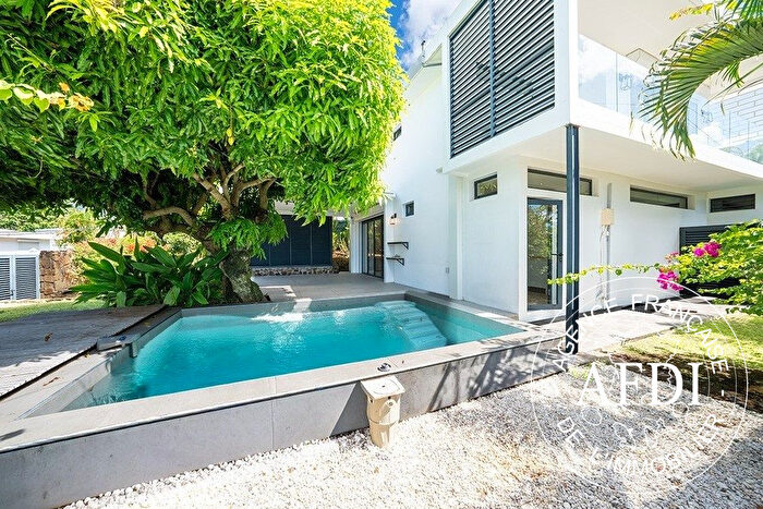 Maison à vendre - Fort-de-France - 8 pièces - 5 chambres