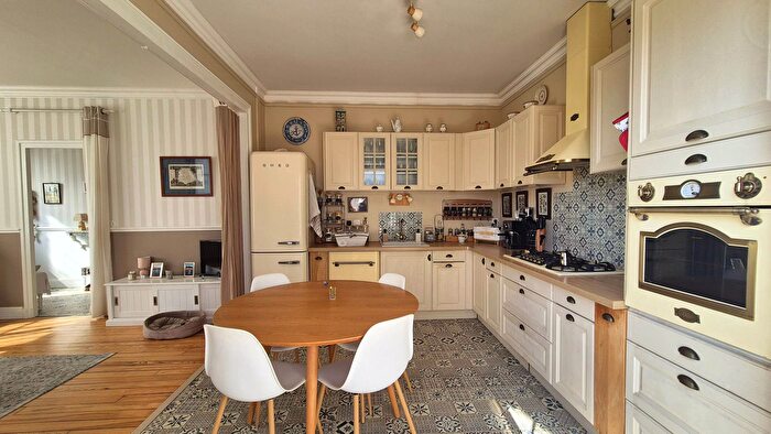 Maison à vendre - Bordes - 4 pièces - 3 chambres