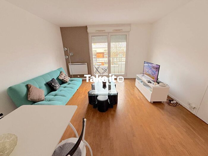 Issy-les-Moulineaux - Appartement 2 pièces à louer