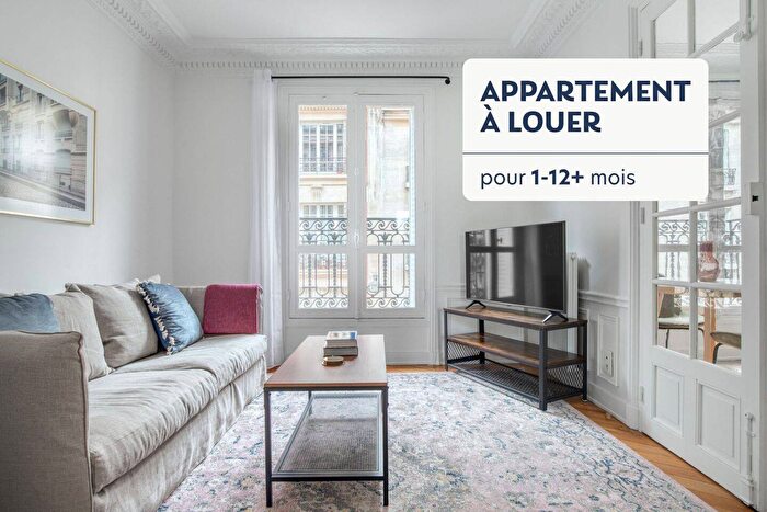 Appartement à louer - Saint Lambert, Paris ème arrondissement - 2 pièces - 1 chambre
