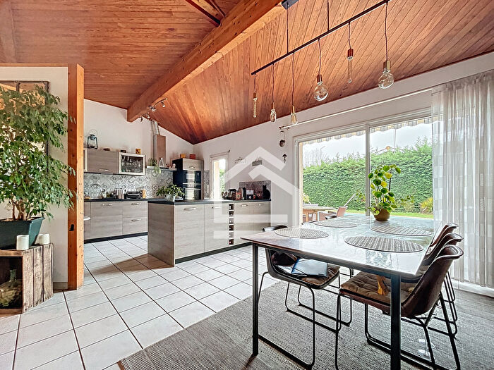 Maison à vendre - Mérignac - 6 pièces - 4 chambres