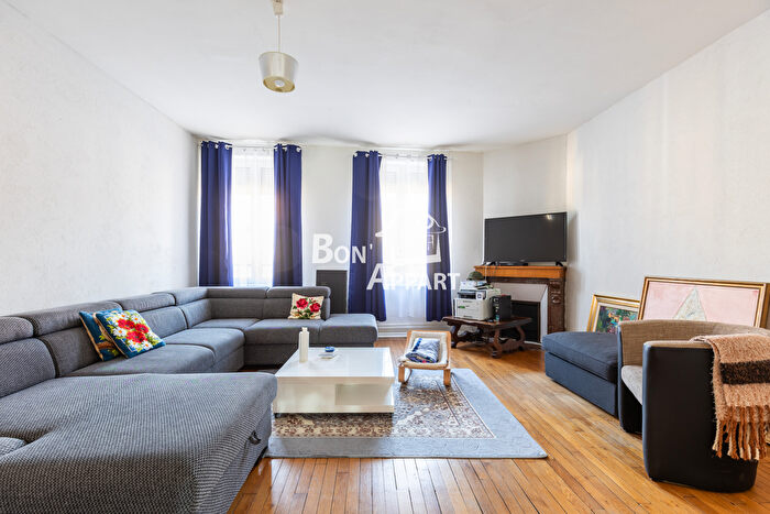 Appartement à vendre - Auboué - 6 pièces - 4 chambres