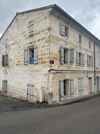 Maison 5 pièces à louer - Arveyres