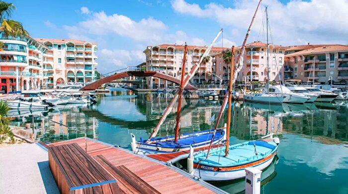 Appartement à vendre - Fréjus, Fréjus Plage - 2 pièces - 1 chambre